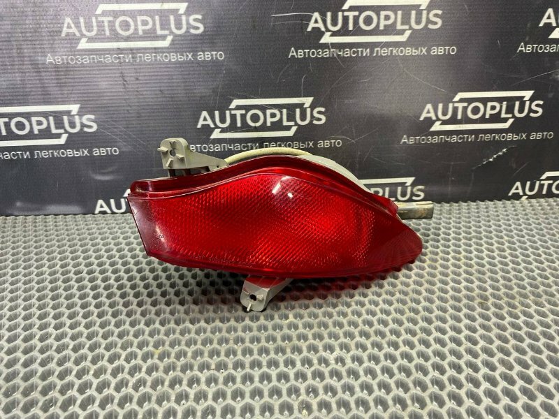 Фонарь в бампер Левый Задний Mazda CX7 2006-2009 (2.3 L3-VDT) Б/У с пробегом Арт. EH6651650