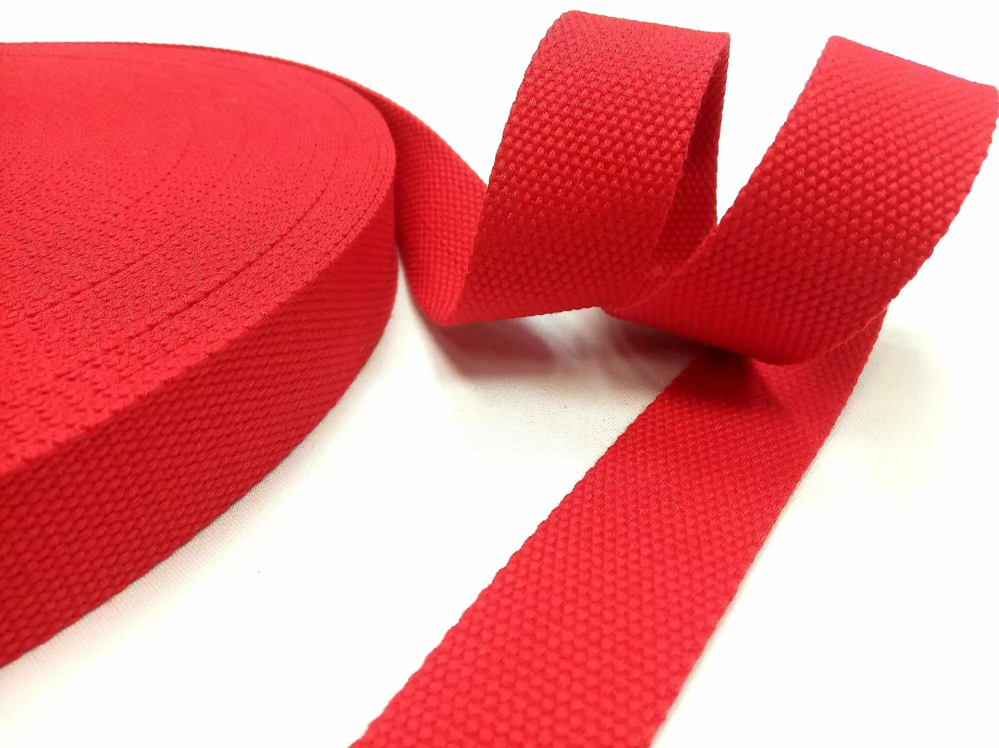 Стропа ременная для шитья красная 22 мм * 10 метров
