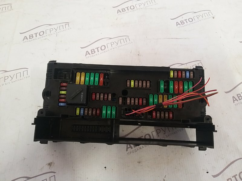 блок предохранителей Перед. BMW 640d F06 Gran Coupe рестайлинг Ф06 61 14 9 252 815