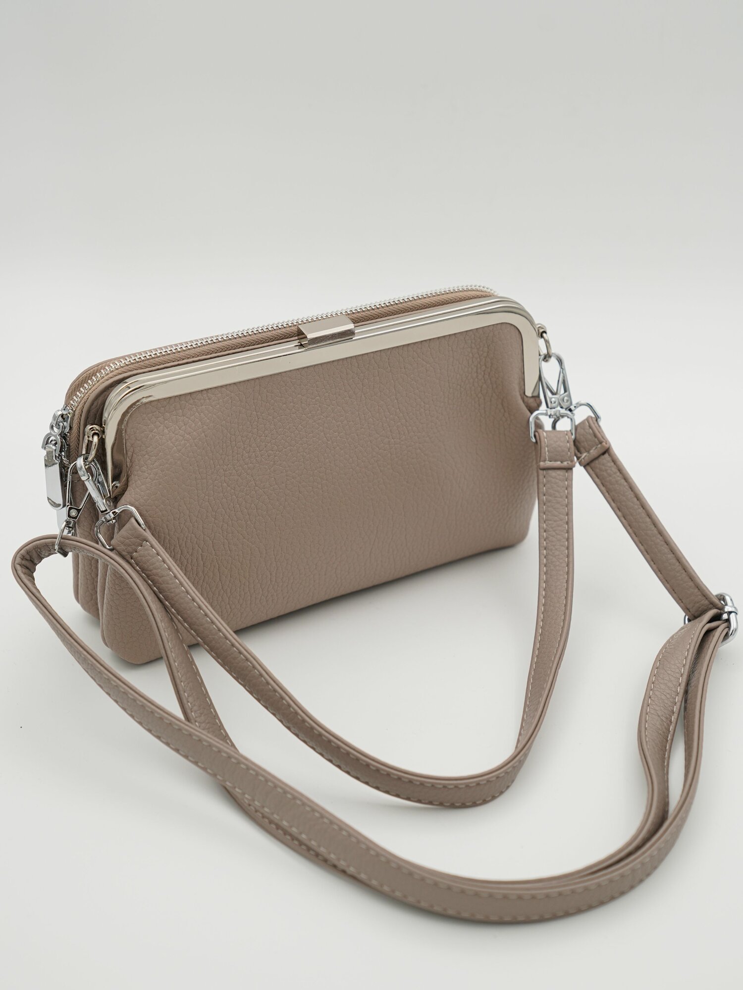 Сумка клатч