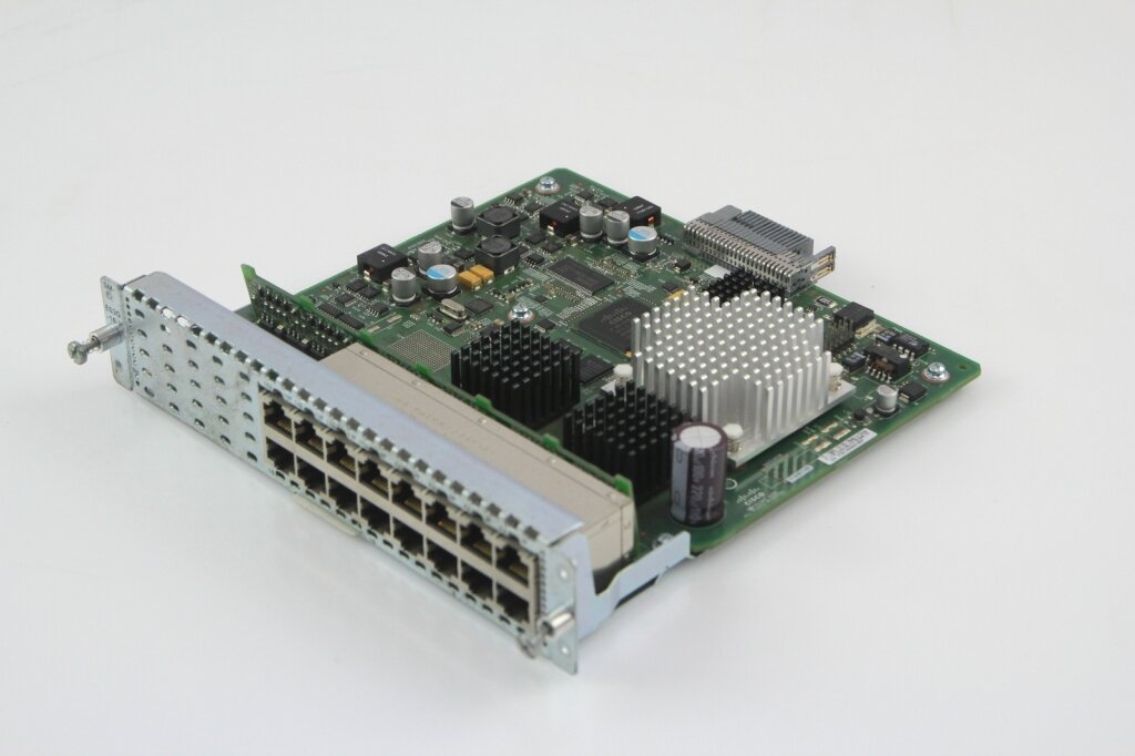 Модуль CISCO SM-ES2-16-P 15х10/100 1х10/100/1000-RJ-45 PoE для Cisco 2911