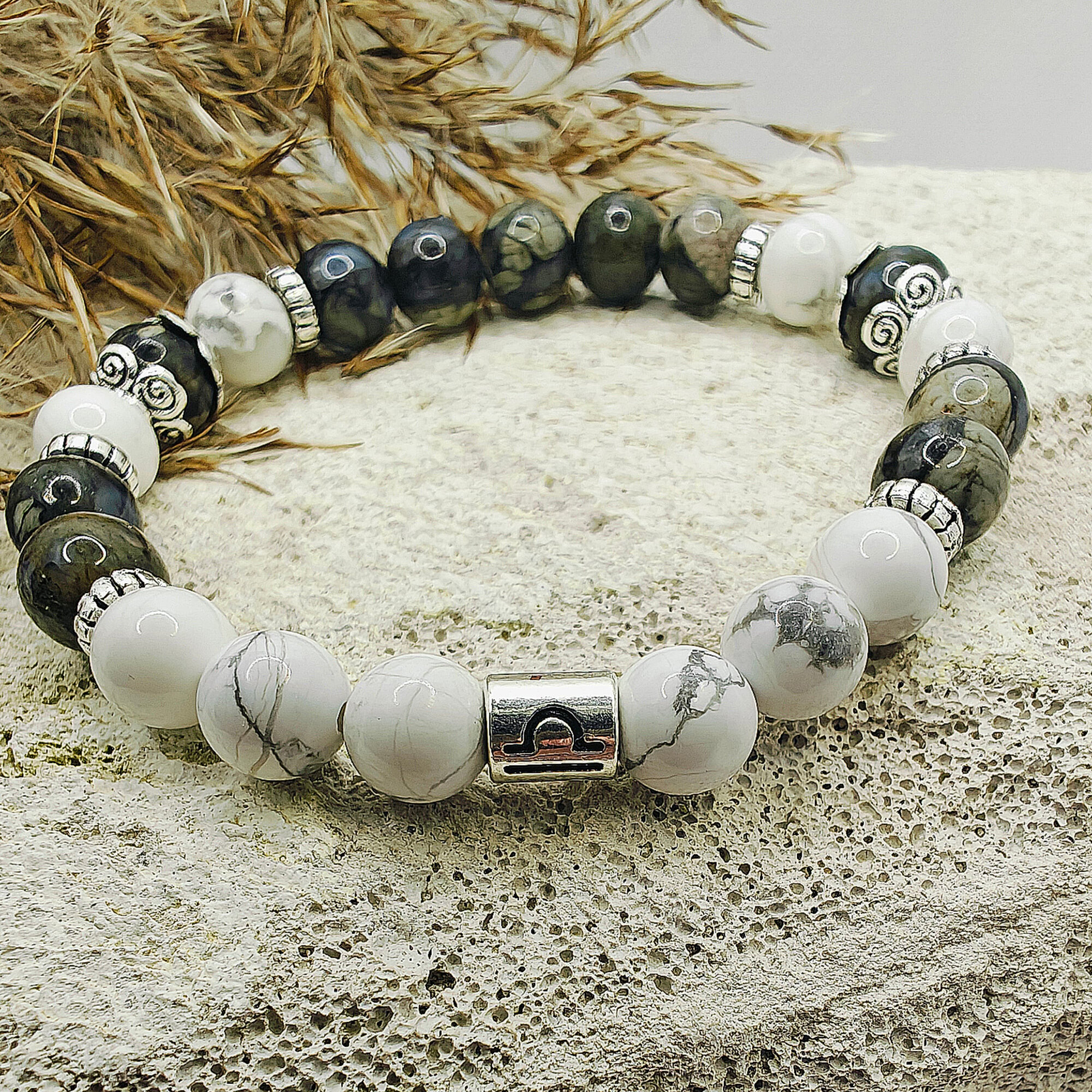 Плетеный браслет, опал, кахолонг