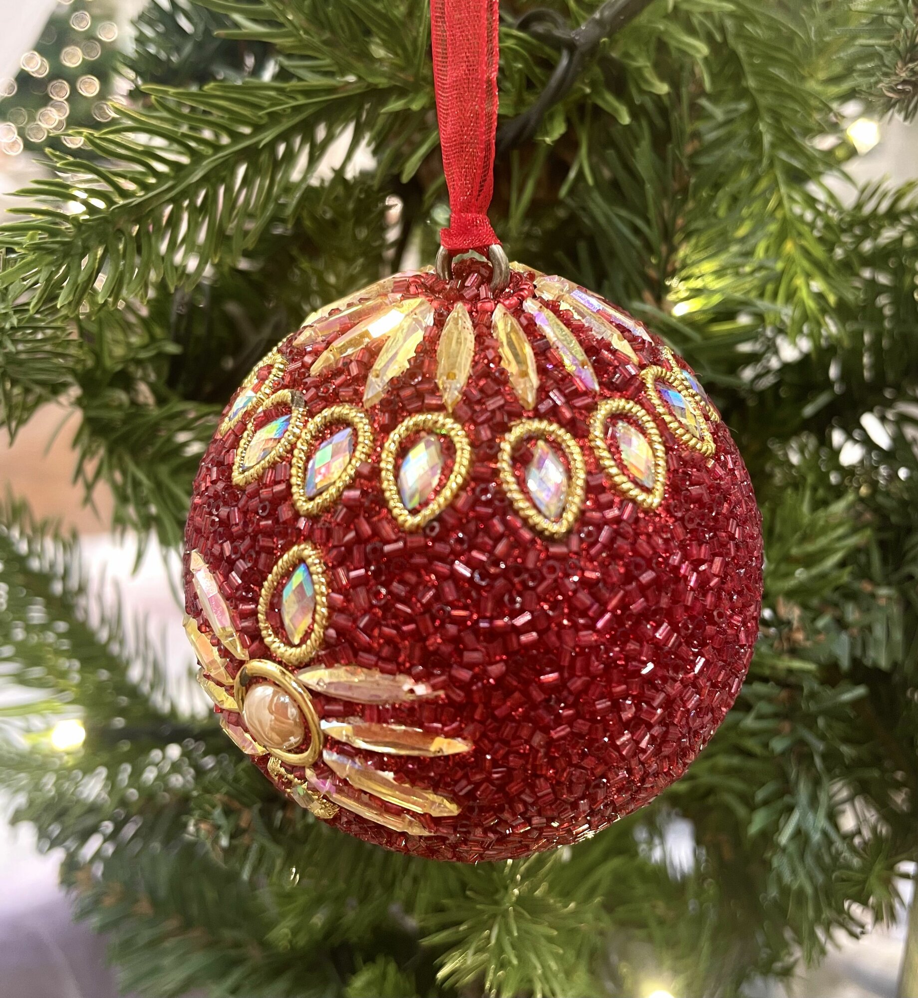 Набор из 2-х красных елочных шаров 7 см