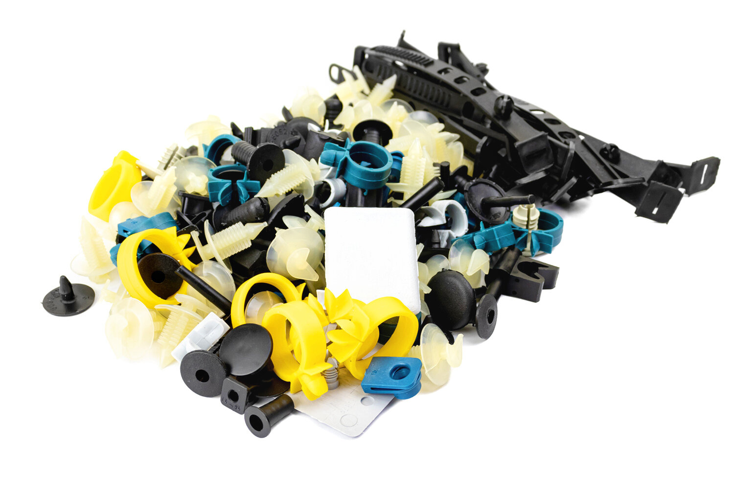 Набор пластиковых изделий креплений кузова ВАЗ 2110, 2111, 2112