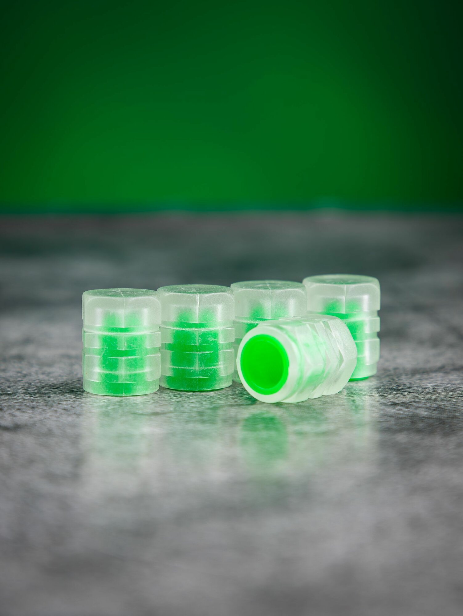 Колпачки на ниппель светящиеся 5 шт.