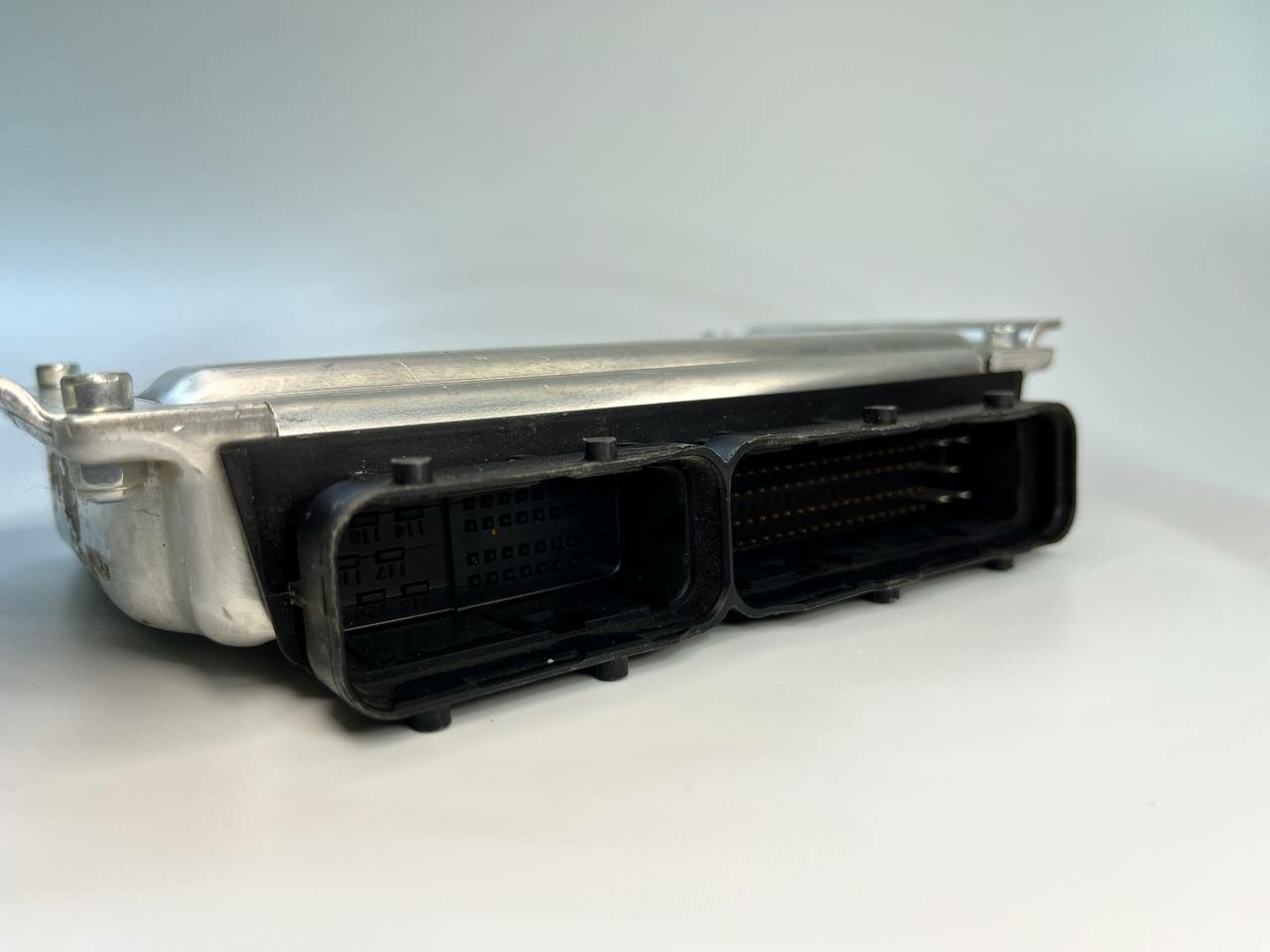 Контроллер (ЭБУ) 21126-1411020-32 для а/м Lada Priora и ВАЗ 2110-12