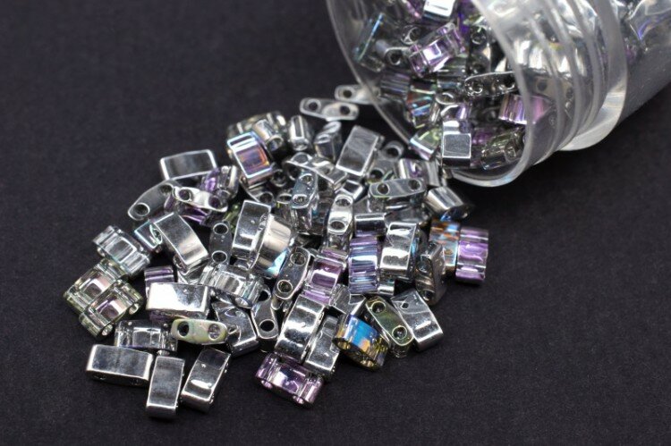 Бисер японский MIYUKI Half TILA #55017 Crystal Silver Rainbow, радужный прозрачный, 5 грамм