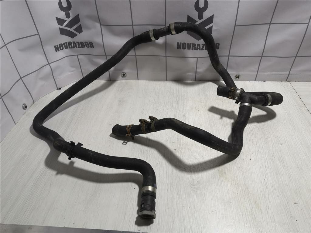 Патрубок отопителя Ford Focus 2 08-11