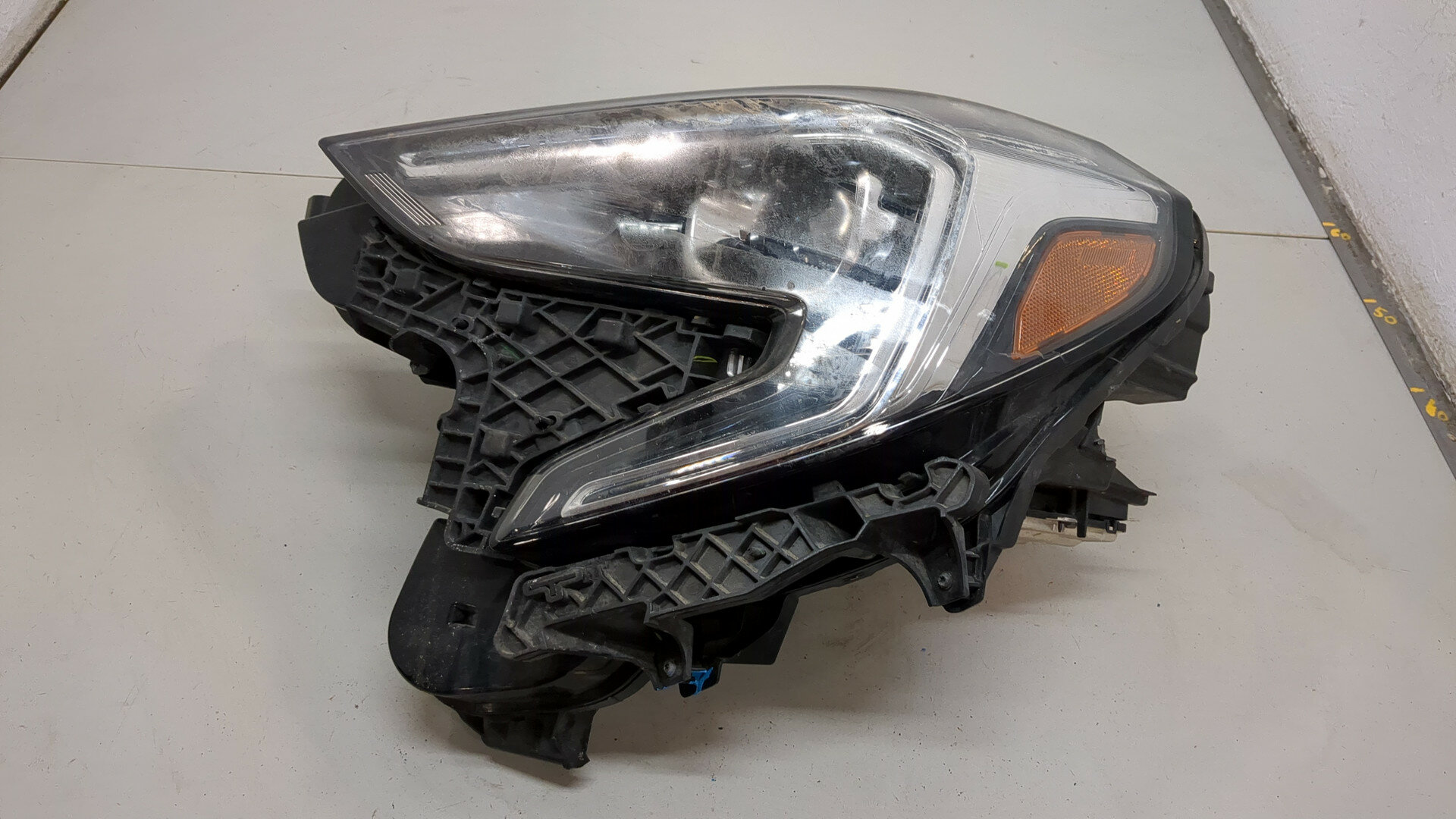 Фара (передняя) левая GMC Terrain Б/У