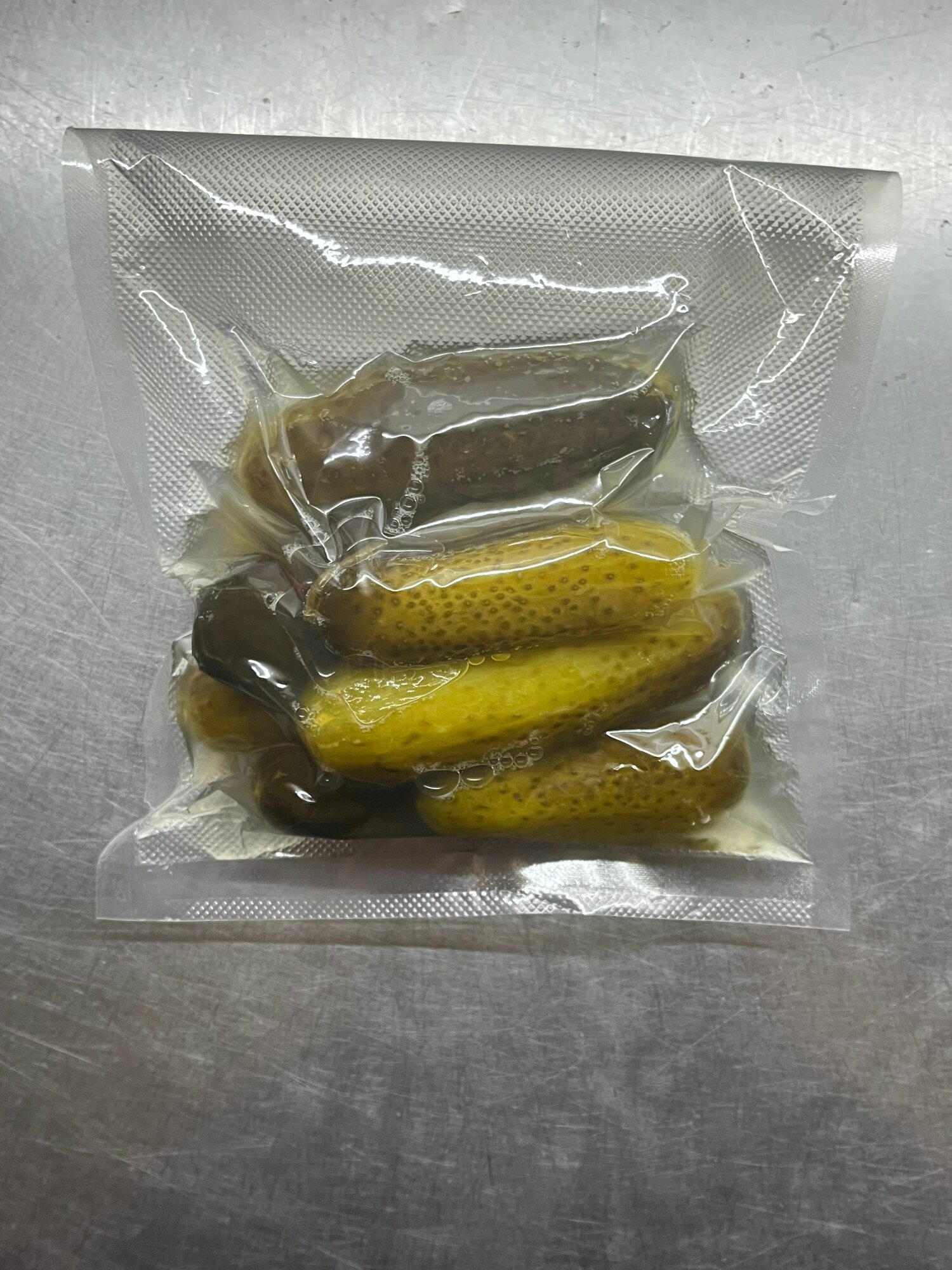 Соленые бочковые огурцы 500г