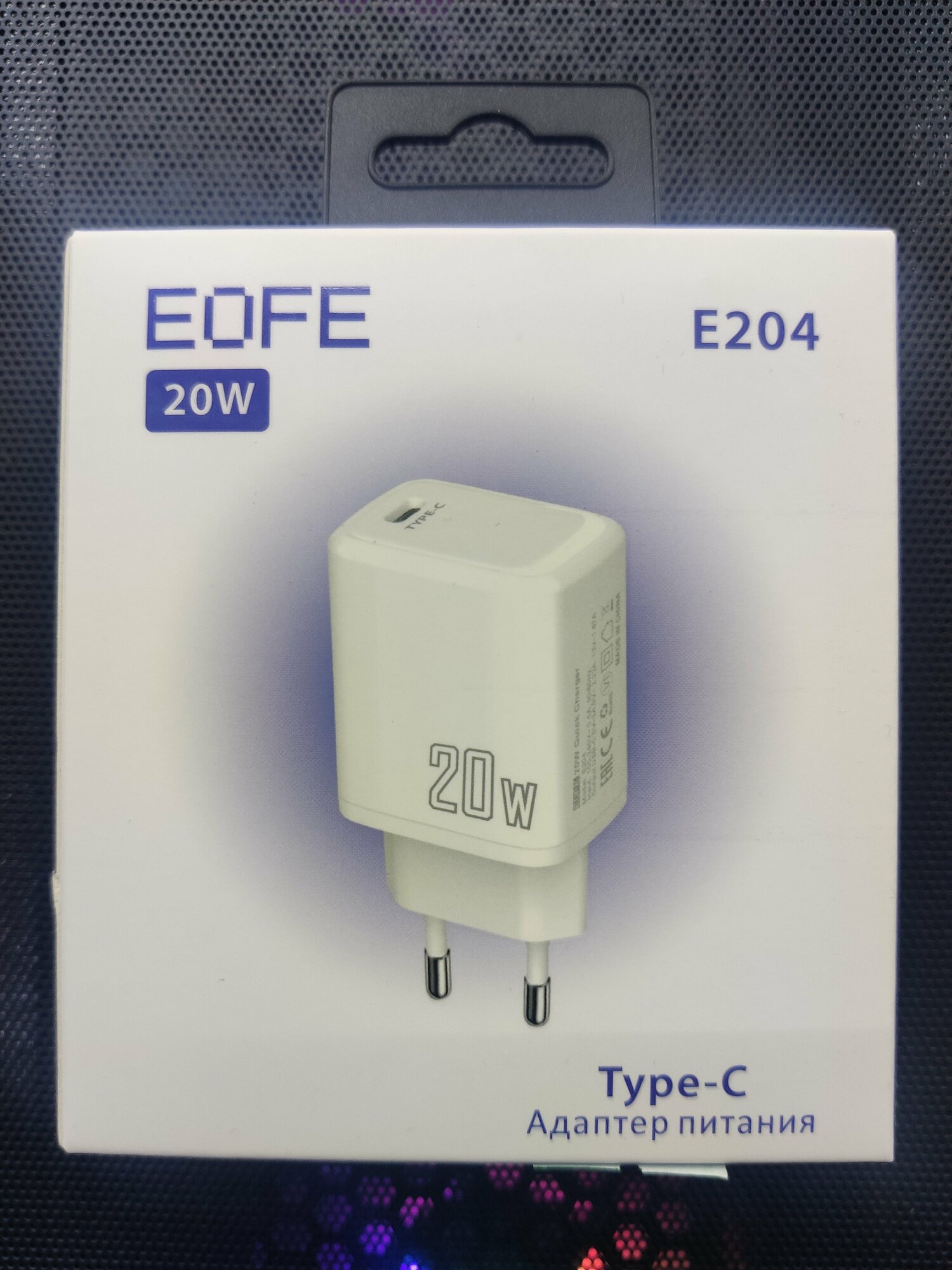 Сетевое зарядное устройство для быстрой зарядки EOFE E204-W, 20W, PD3.0
