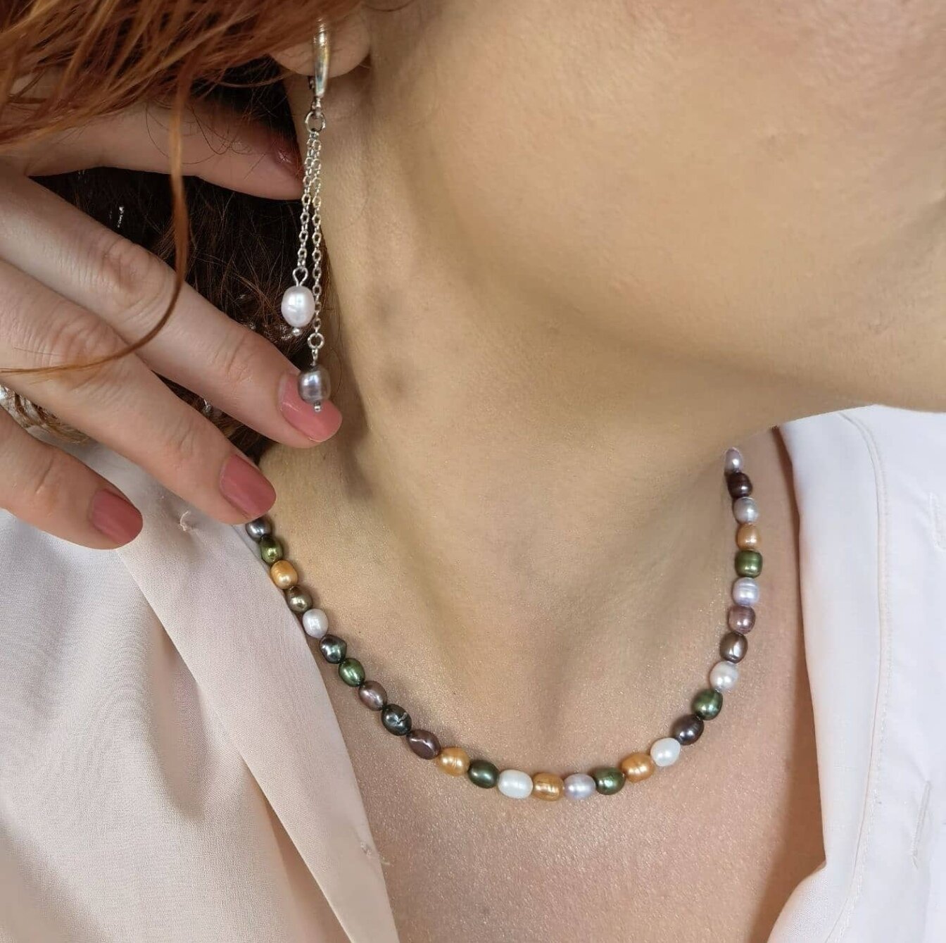 Комплект бижутерии: серьги, колье, жемчуг культивированный