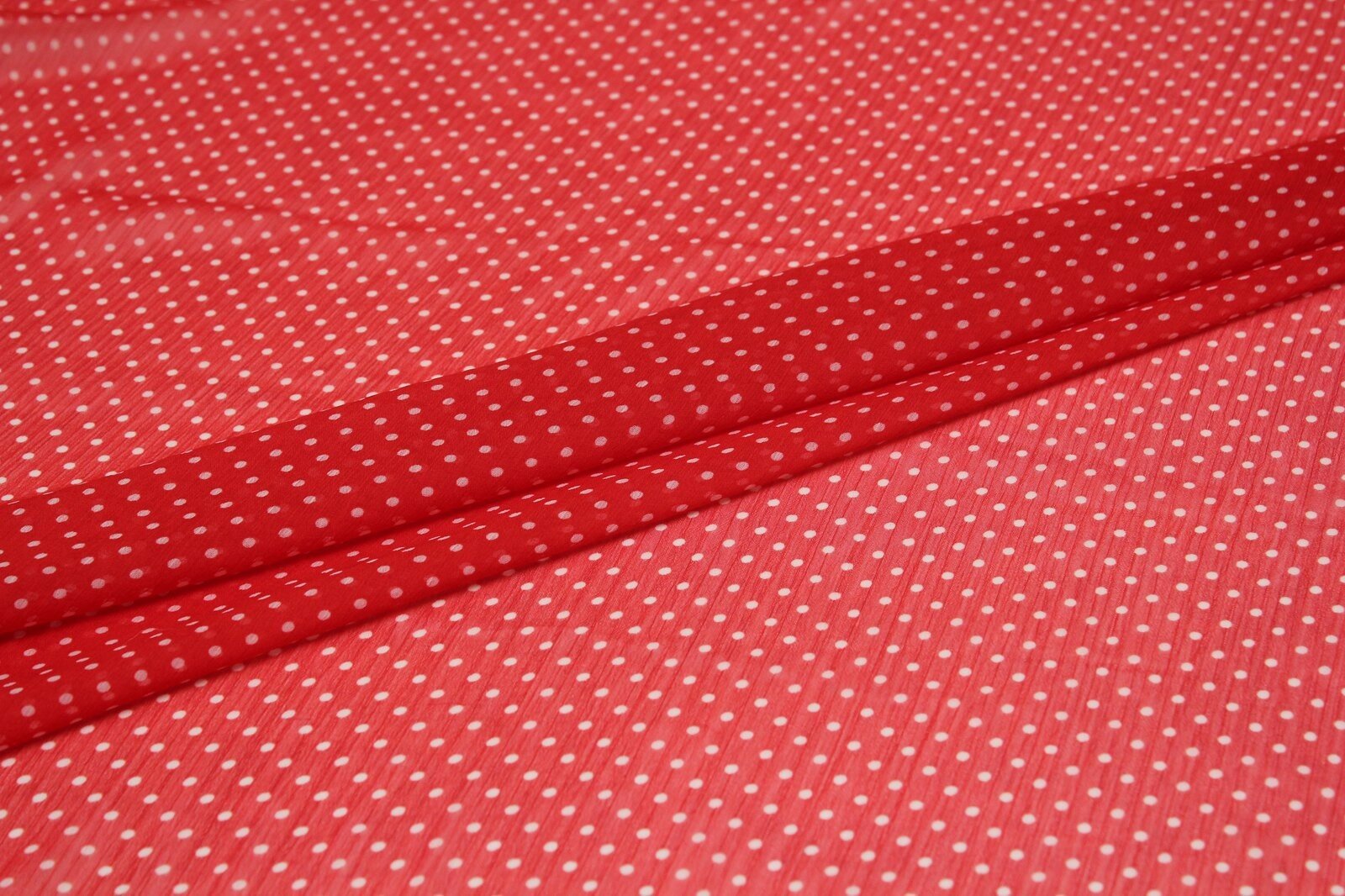 Ткань Шифон красный в белый горошек, 110 г/пм, ш150см, 0,5 м
