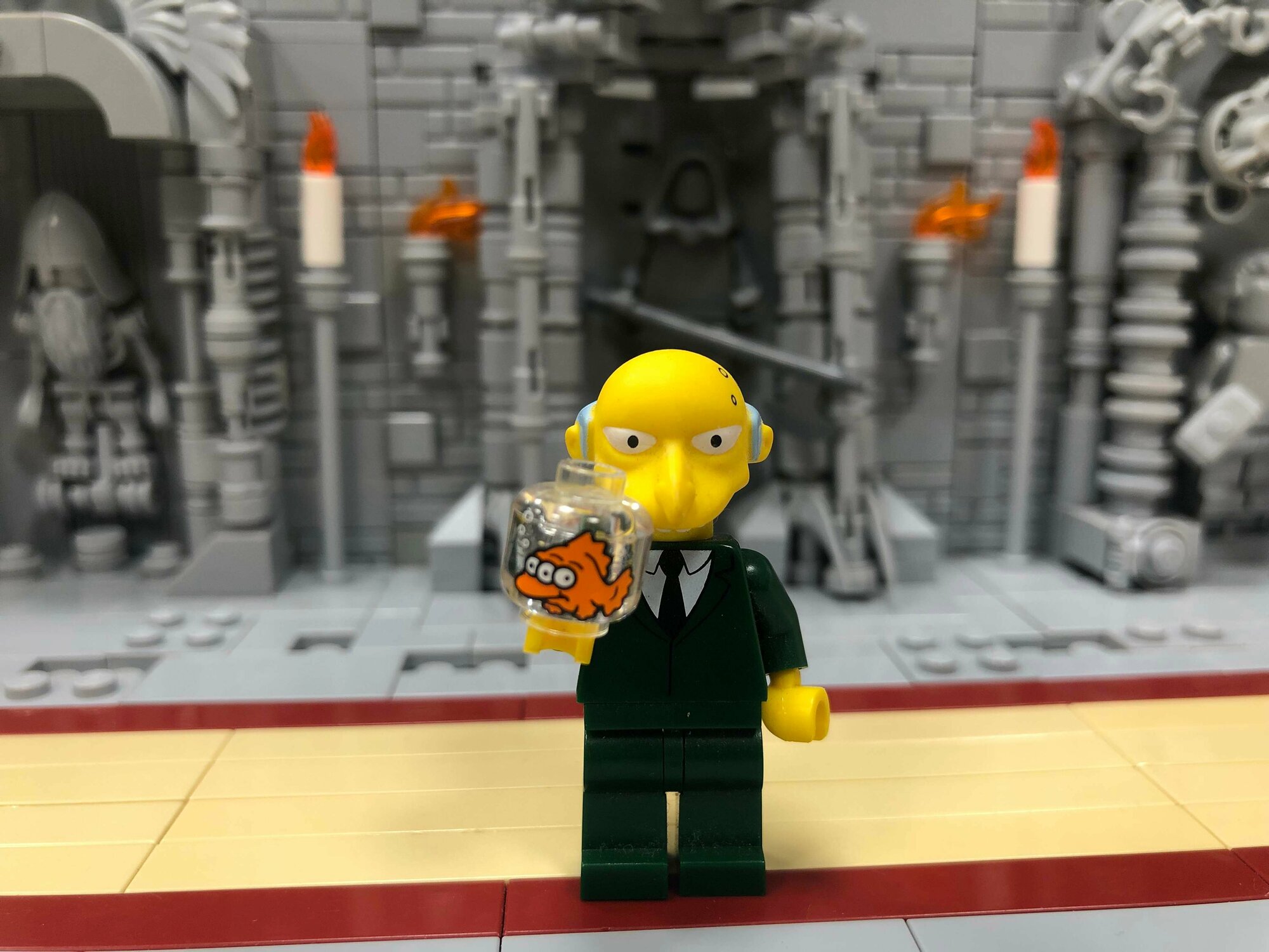 Минифигурка Lego colsim-16 Mr. Burns, The Simpsons, Series 1 (Complete Set with Stand and Accessories)