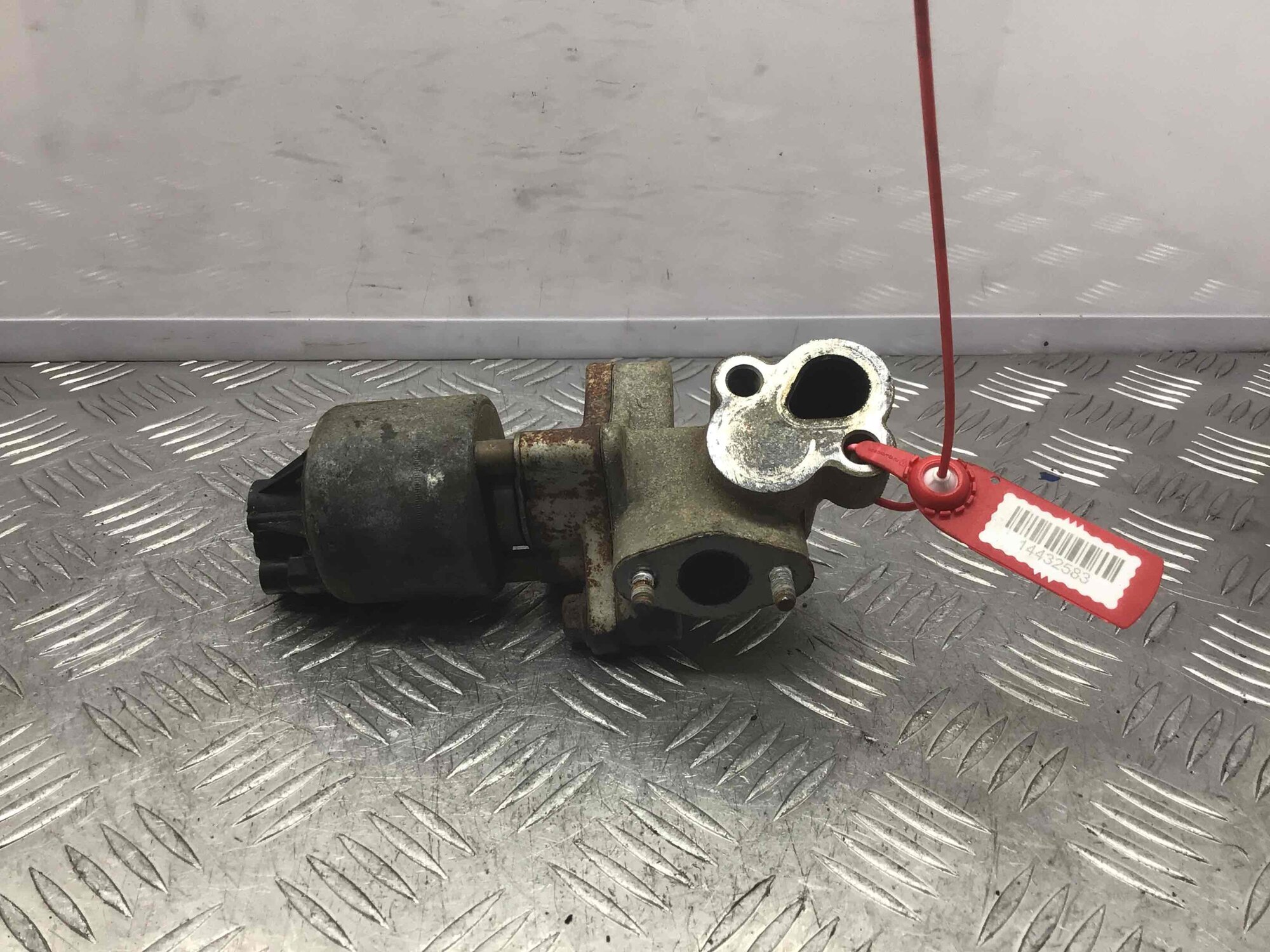 Б/У Клапан EGR Chevrolet Aveo T200 2003 - 2008 2005 г.