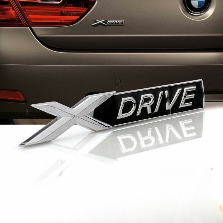 Шильдик-эмблема на кузов XDrive серебристая размер 9 см. для автомобиля, металлический матовый на двустороннем скотче, для ремонта и тюнинга, в подарок автомобилисту