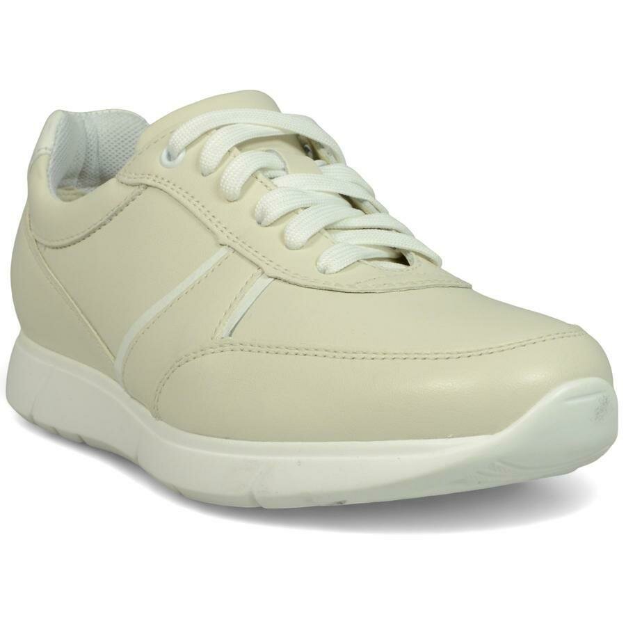 Кроссовки повседневные