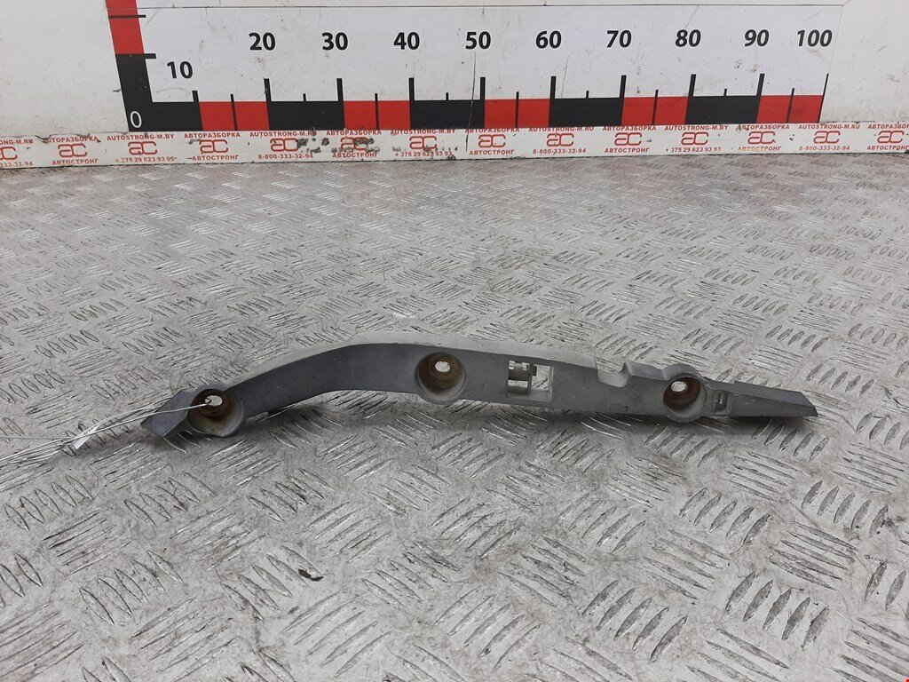 Кронштейн (крепление) переднего бампера левый Ford C-MAX 1 1346767 арт. 641390