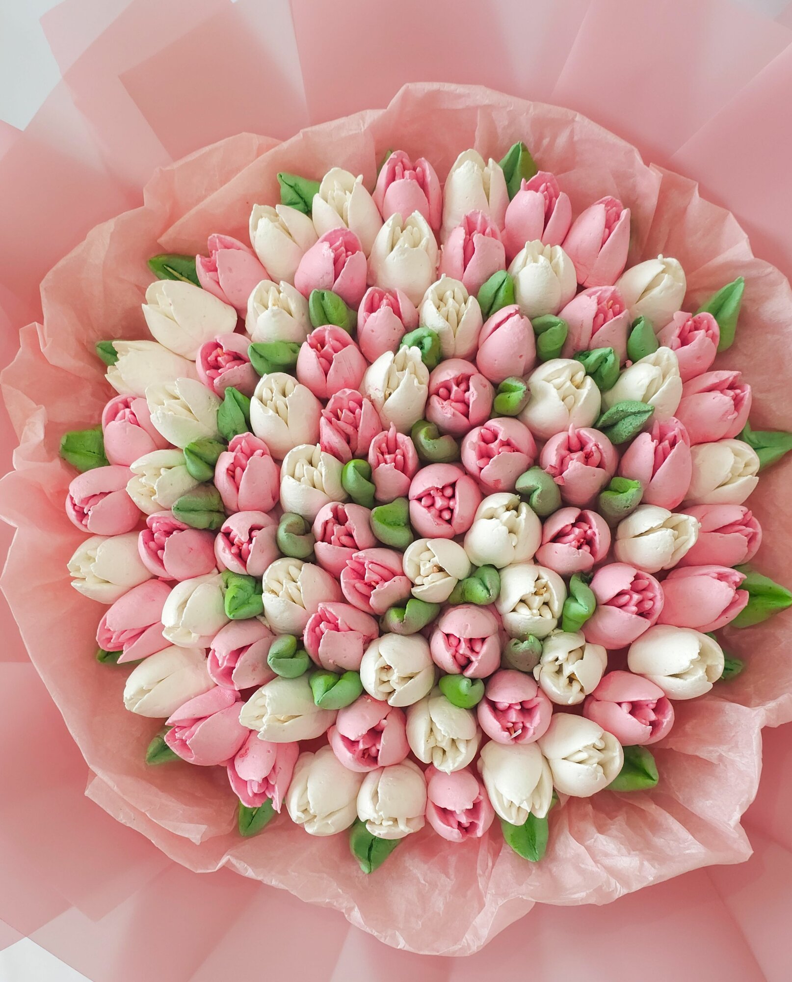 Букет из зефира 'Розовые мечты и белый шепот' 81 шт. подарок подруге, маме, жене на День рождения, Подарочный набор