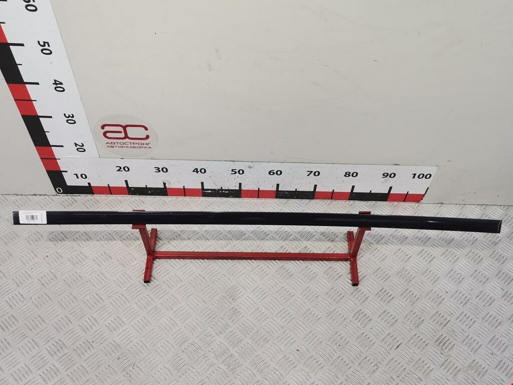 Накладка (молдинг) двери передней правой Audi A6 C5 4B0853954A арт. 1841797