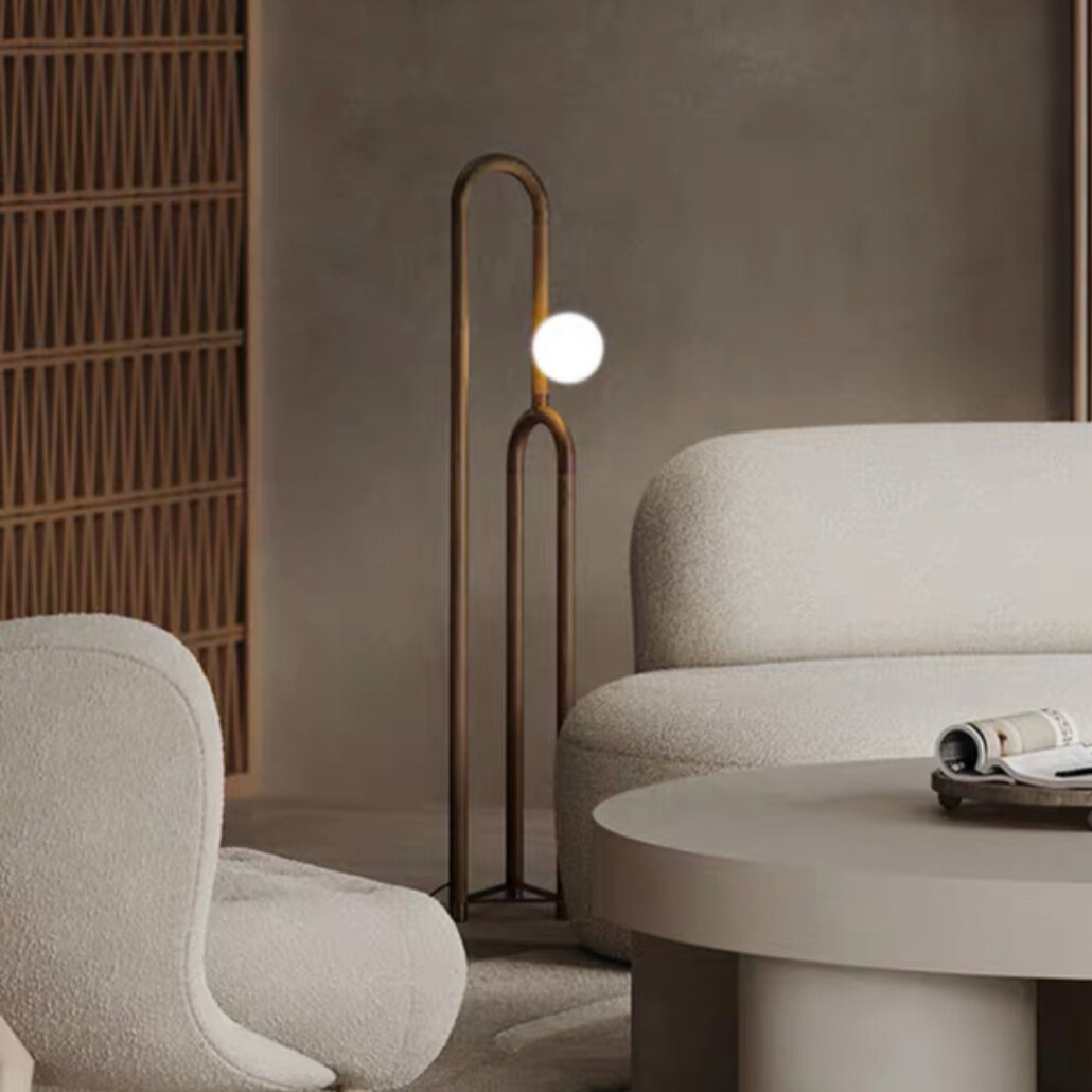 Интерьерный торшер Aguilo (темное дерево)