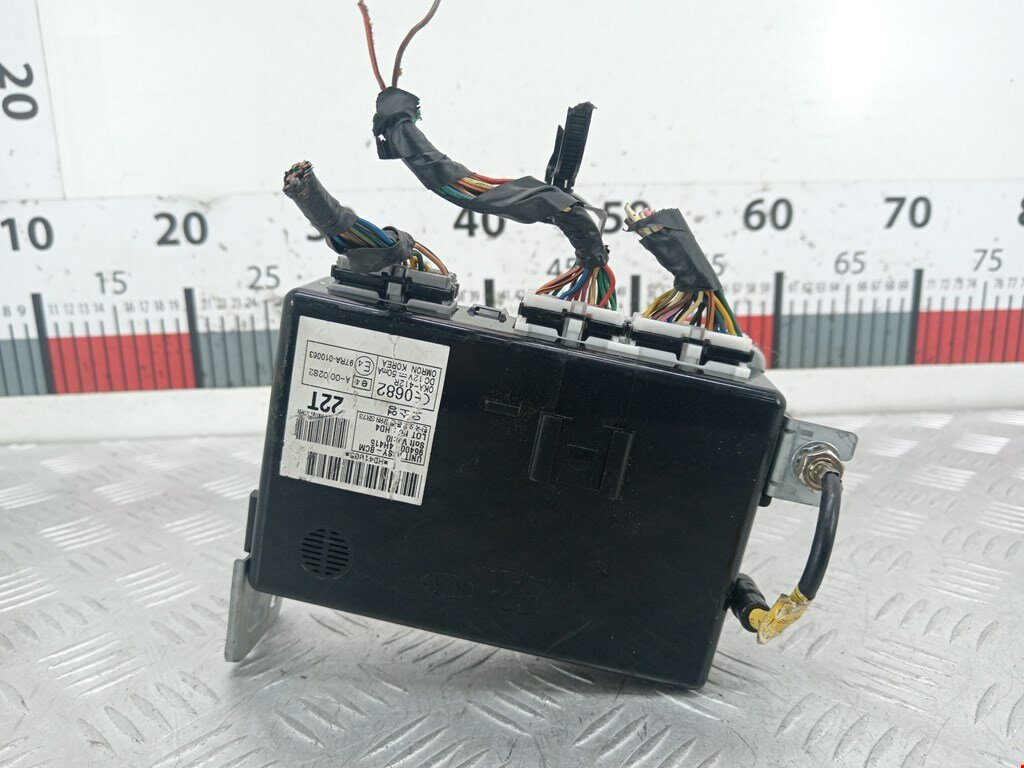 Блок комфорта Hyundai Grand_Starex 954004H415 арт. 1881316