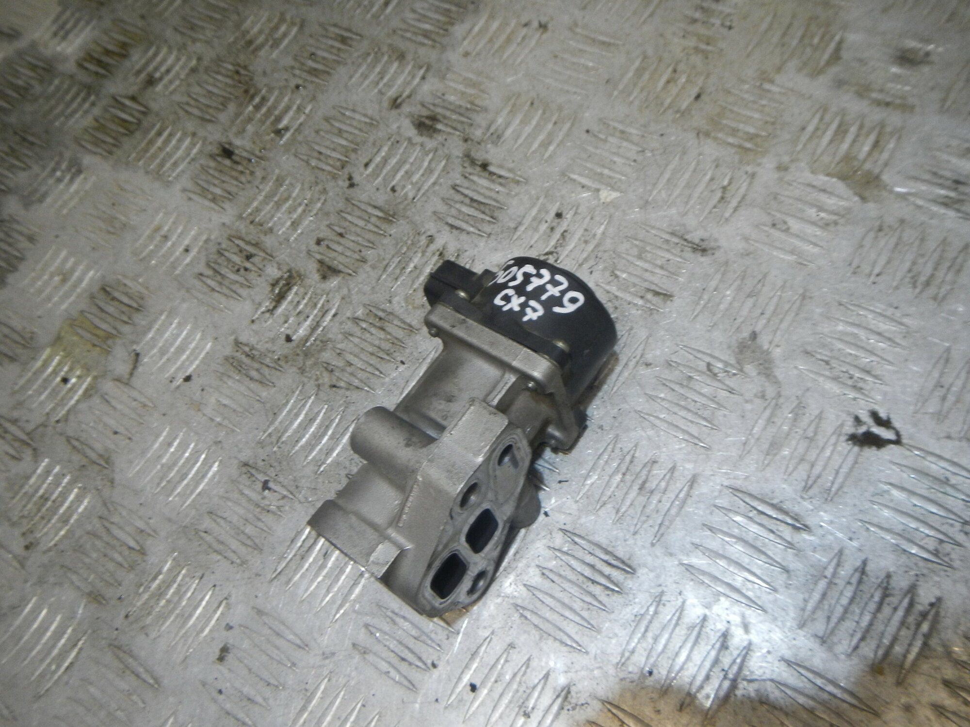 Б/У Клапан рециркуляции выхлопных газов, Mazda (Мазда)-CX-7 (07-) MAZDA CX-7 (07-) Без видимых повреждений. 505779 MAZDA...