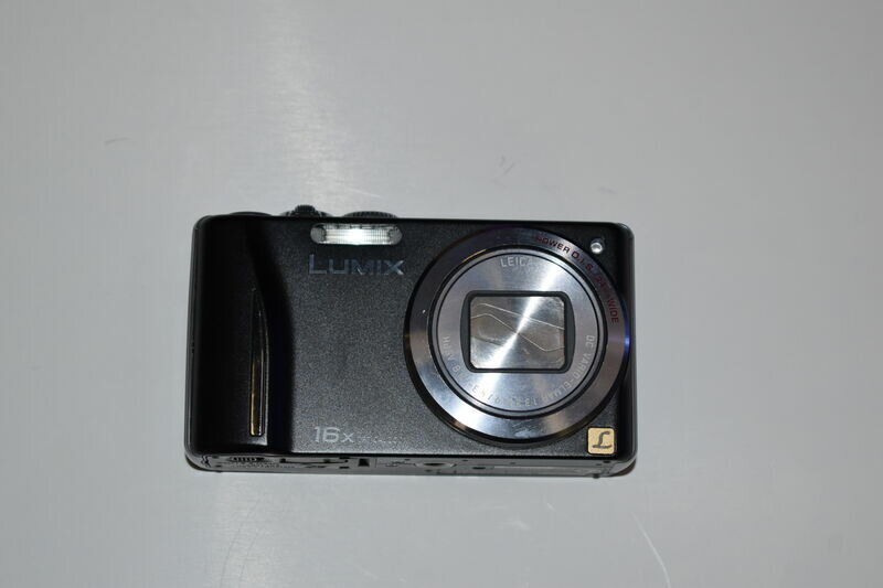 PANASONIC Фотоаппарат Panasonic Lumix DMC-TZ18 черный Ресейл