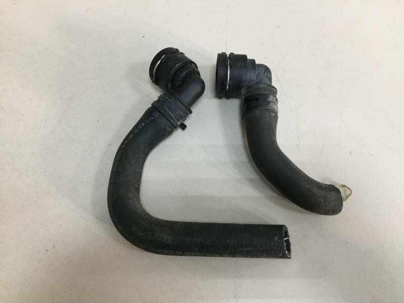 Фланец двигателя системы охлаждения Skoda Karoq 2017 кат.номер: 5QD122291D