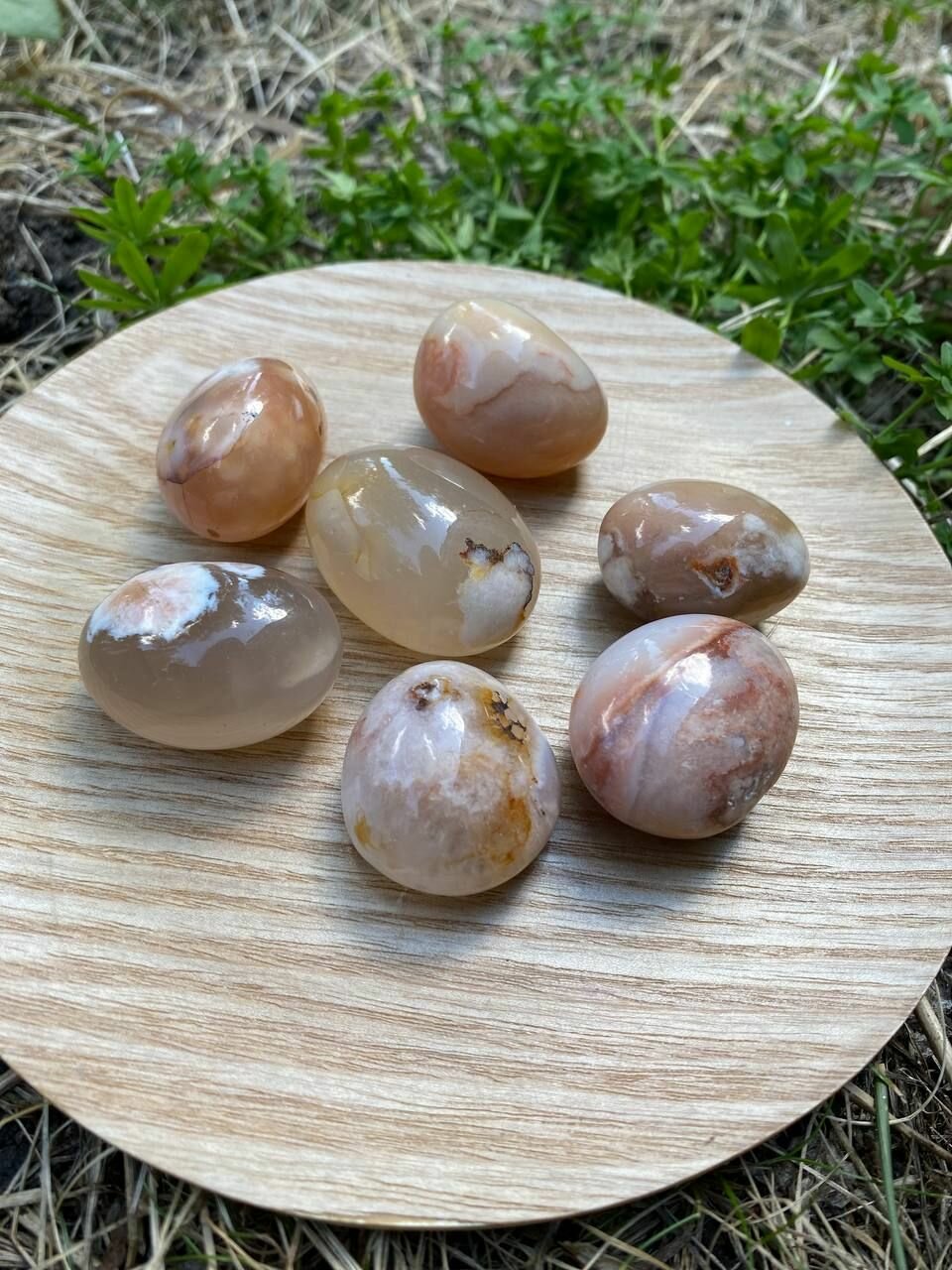 Сакуровый агат галтовка 3см