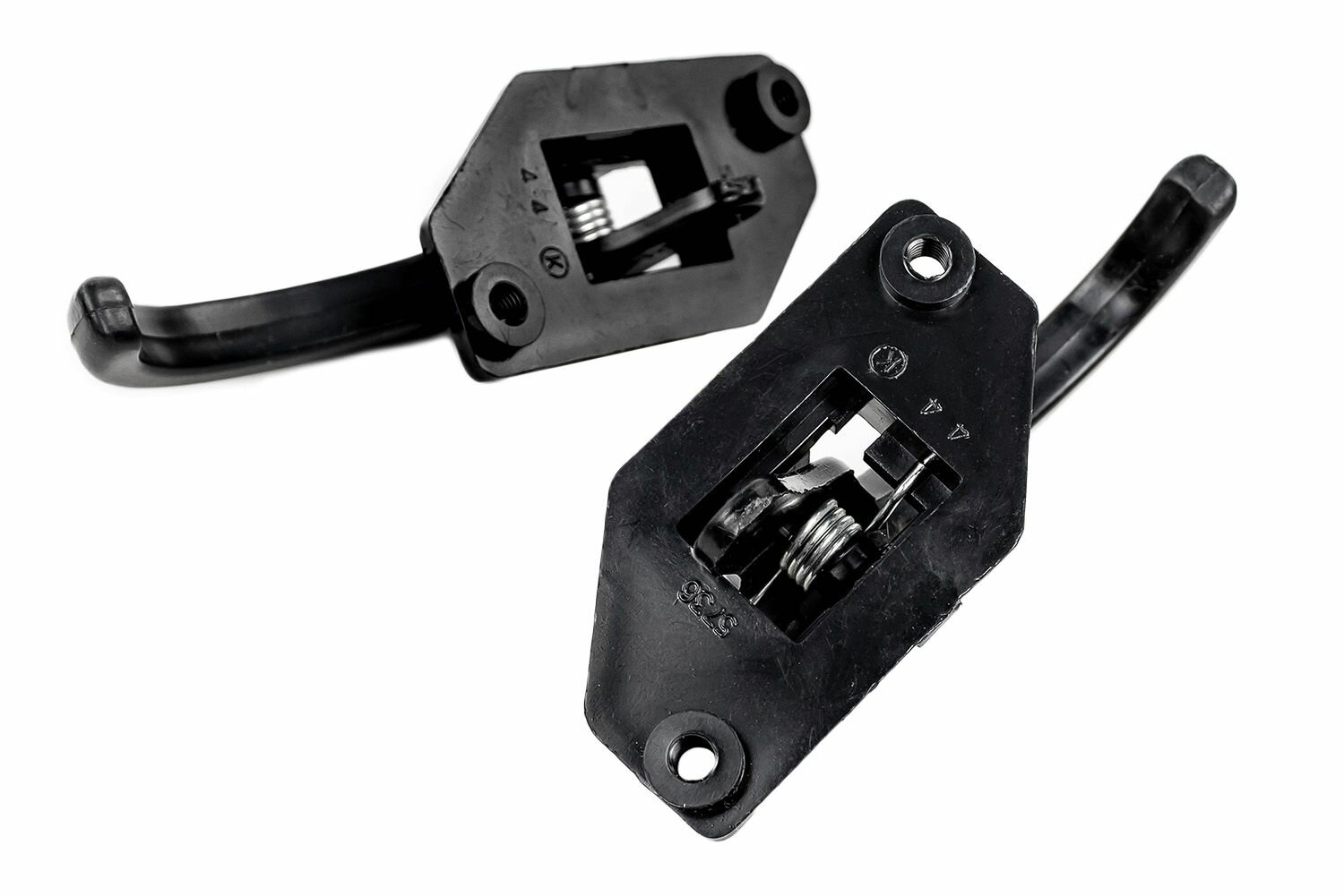 Внутренние ручки дверей c облицовками (2 шт) для ВАЗ 2101-2107, Лада 4х4 (Нива), Ока