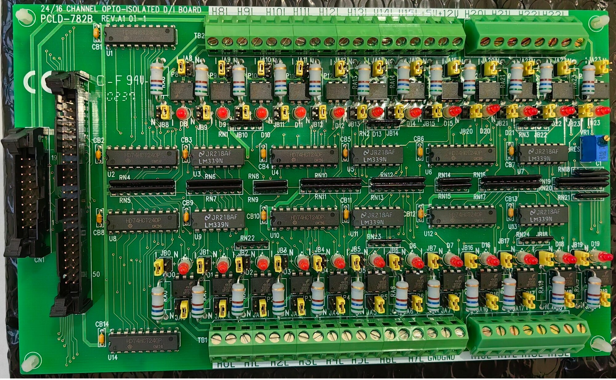 Плата гальванической развязки Advantech арт. PCLD-782B