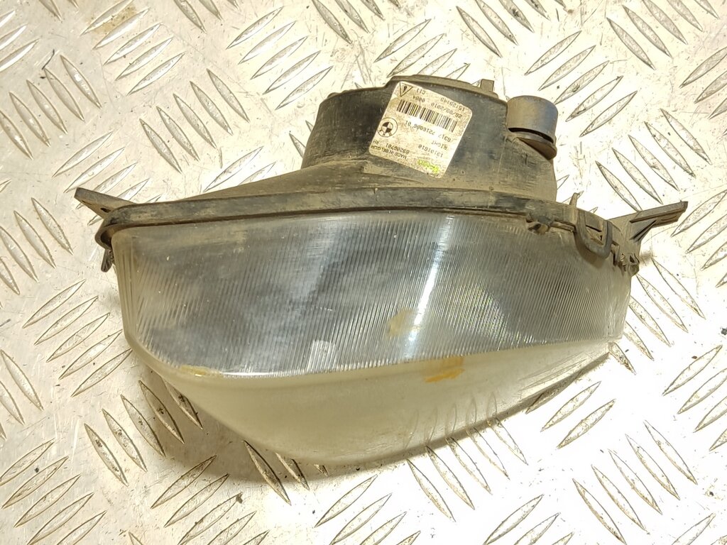 Фара противотуманная правая BMW 5 2009-2016 63177216886