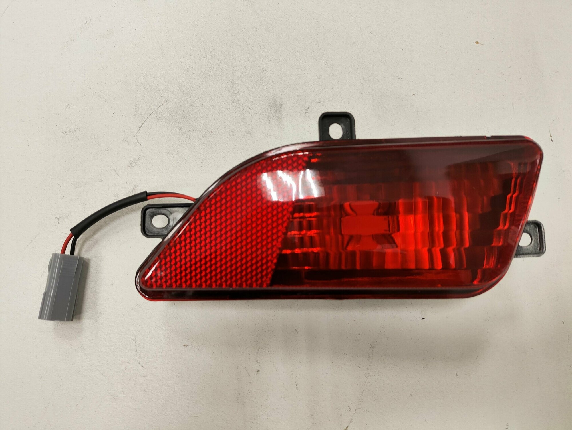 Фонарь противотуманный задний левый Great Wall Wingle 3 [2.2 8V 5MT пикап 4X4 бензин] 4116220P00