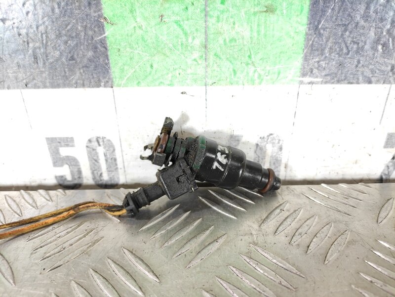 Форсунка двигателя RENAULT CLIO 1998-2008 875368