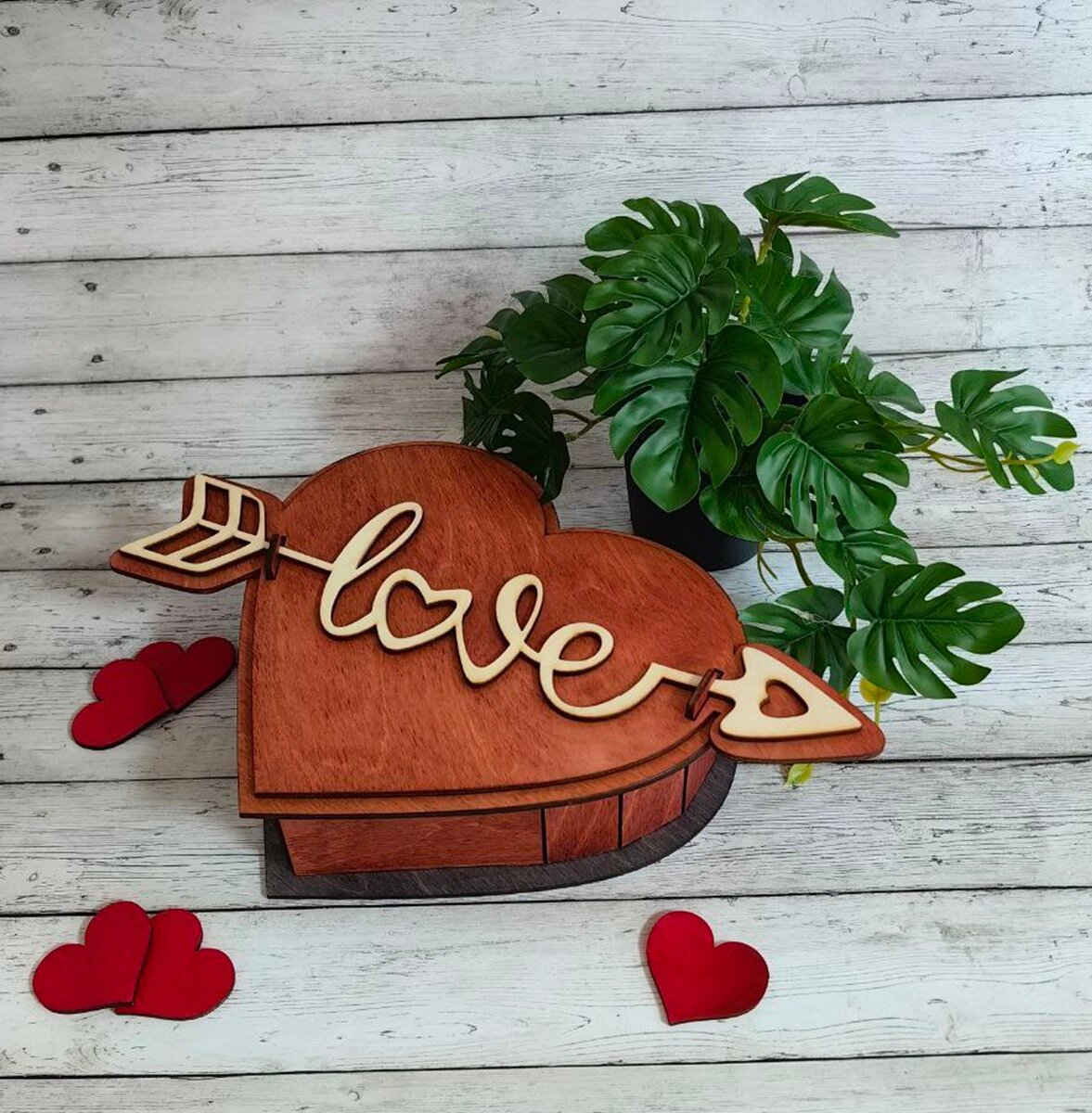 Шкатулка деревянная "Сердце"