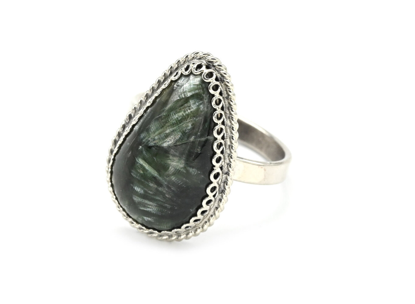 Кольцо, серафинит
