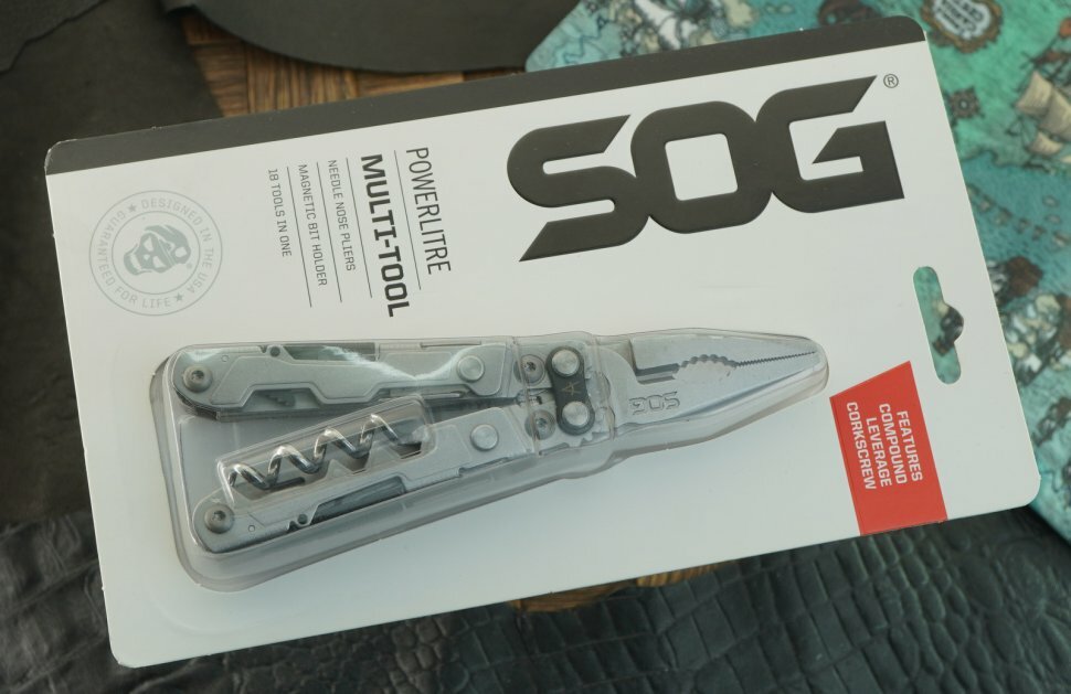 Мультитул SOG Powerlitre pl1001
