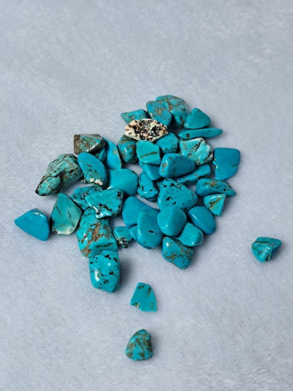 Декоративные камни бирюза турквенит, натуральный камень, декор, для дома, талисман, оберег, 10-20 мм