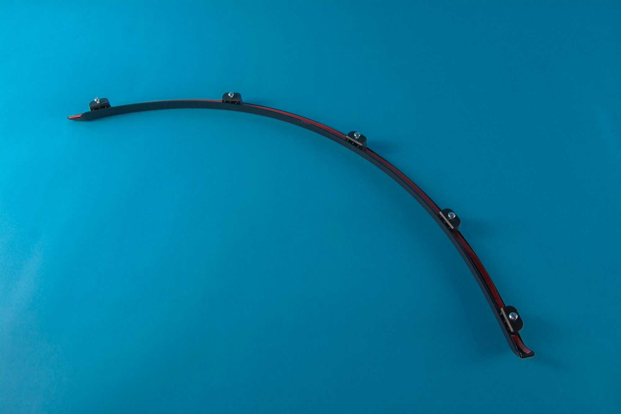 Молдинг арки заднего крыла левый для автомобиля Renault Logan 2004-2015 Рено Логан 6001548287 Jorden JH07LGN05039BL