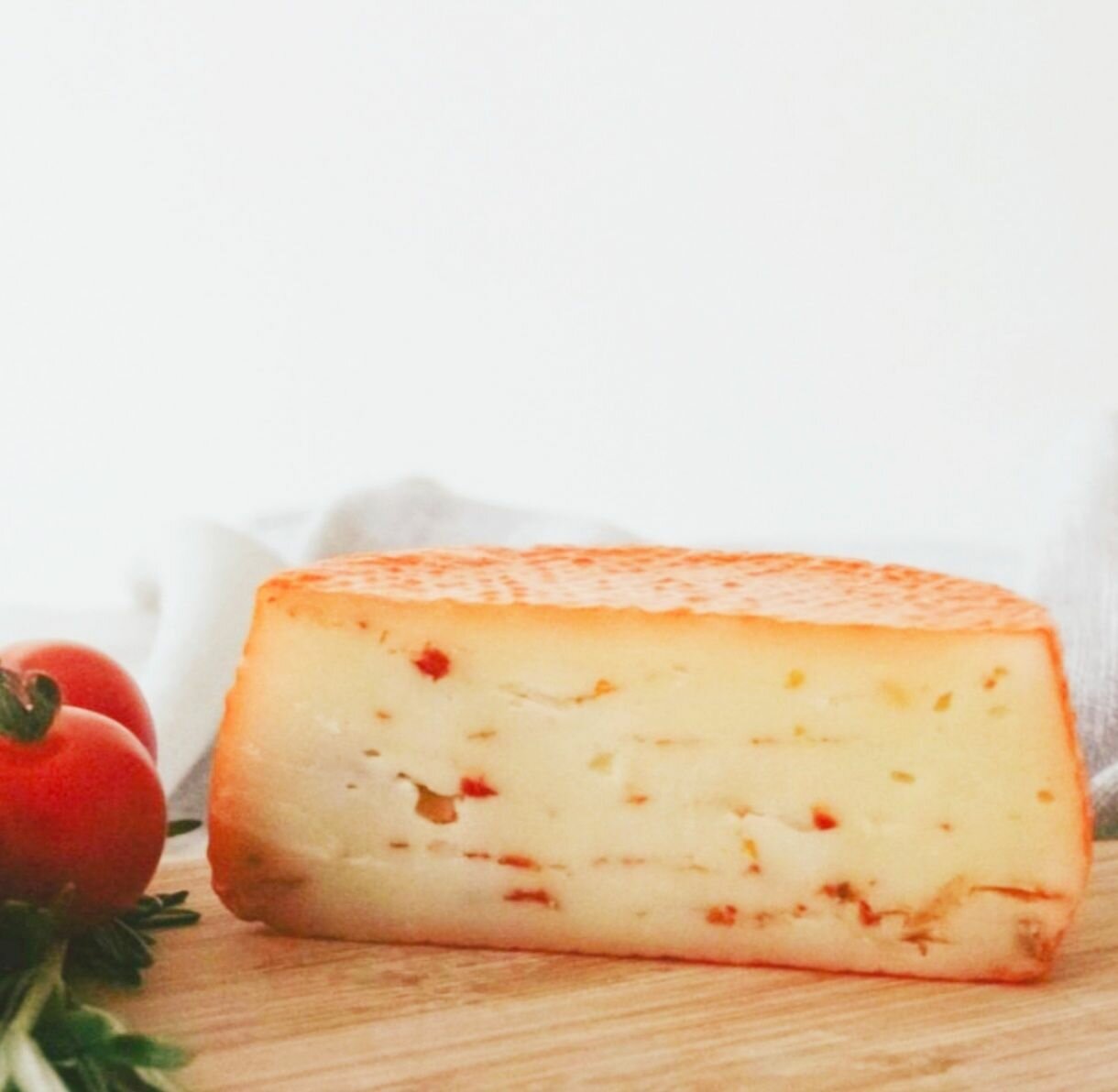 *Качотта с кешью* сыр ручной работы 1кг.