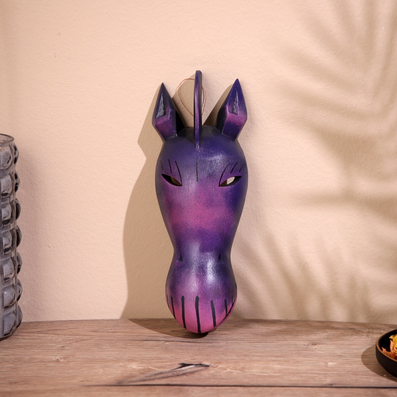 Маска «Зебра», 18 см, дерево, фиолетовая