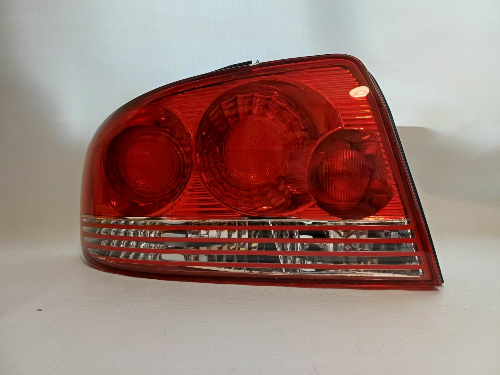 Фонарь задний левый хендай соната EF 4 Hyundai Sonata 4 тагаз c 2001 по 2011