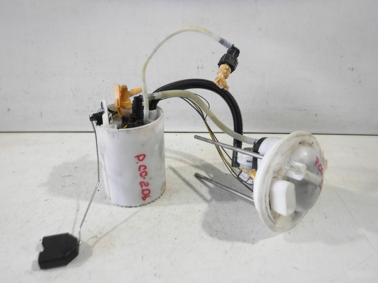 Насос топливный Volkswagen Passat CC B6 (2008—2012) 6924-012