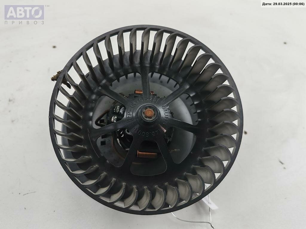 Двигатель отопителя (моторчик печки) Volkswagen Sharan (2000-2010)