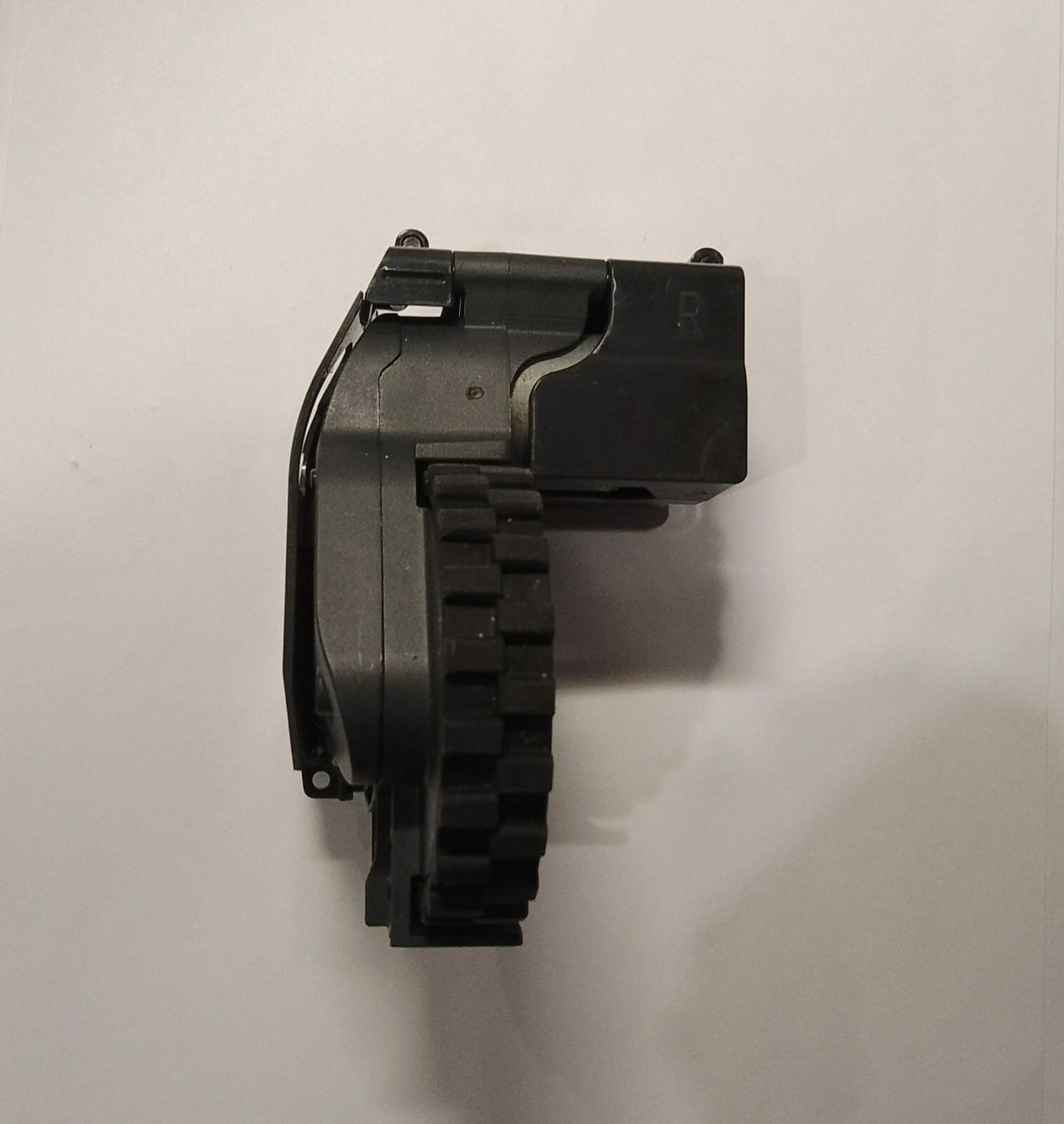Колесо правое (R) (V190604F) (3100015Y192310043) робота пылесоса Roborock Robotic Vacuum Cleaner (S552-00)