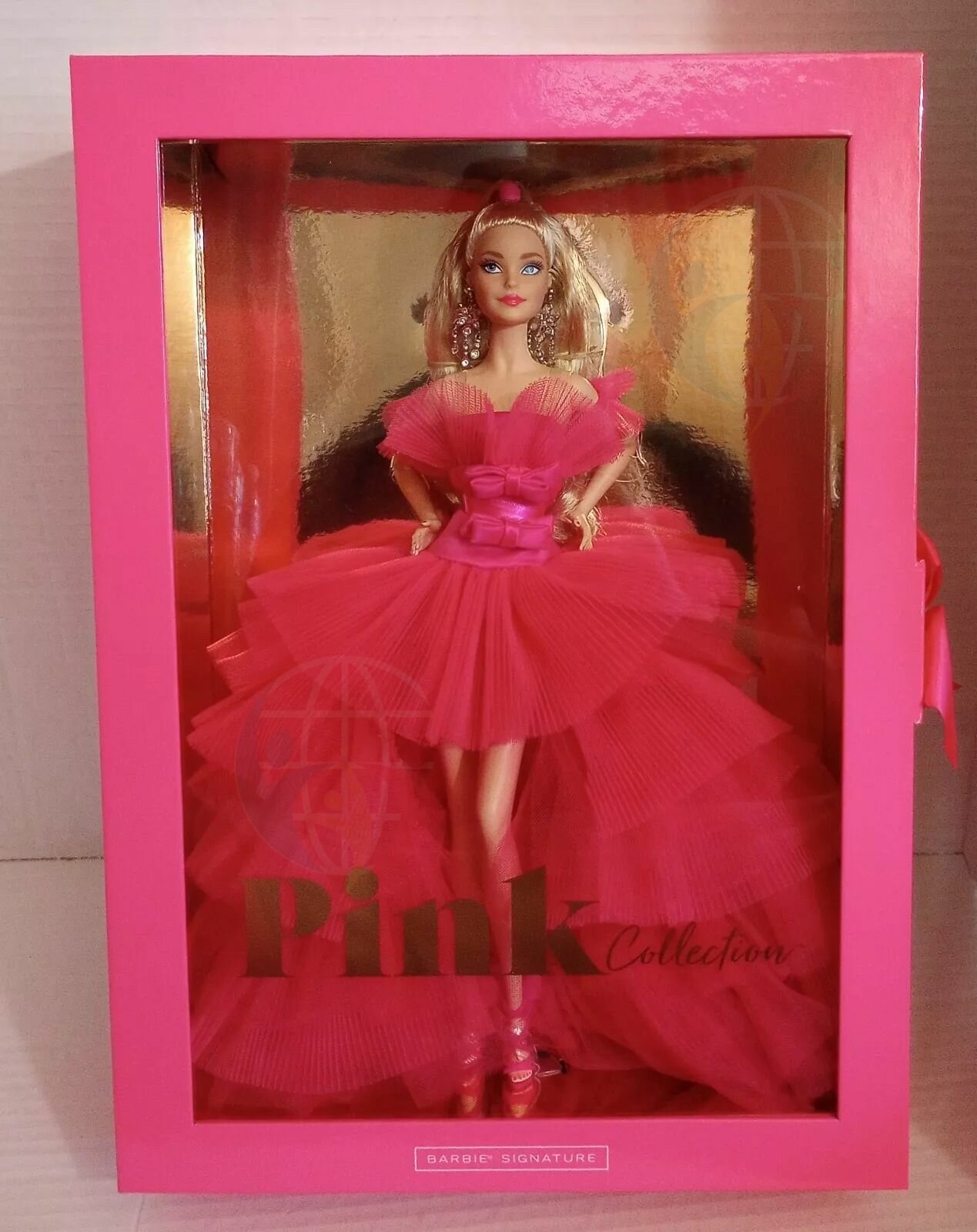Кукла Barbie Signature Pink Collection(Pink Глобальная ограниченная серия), GTJ76