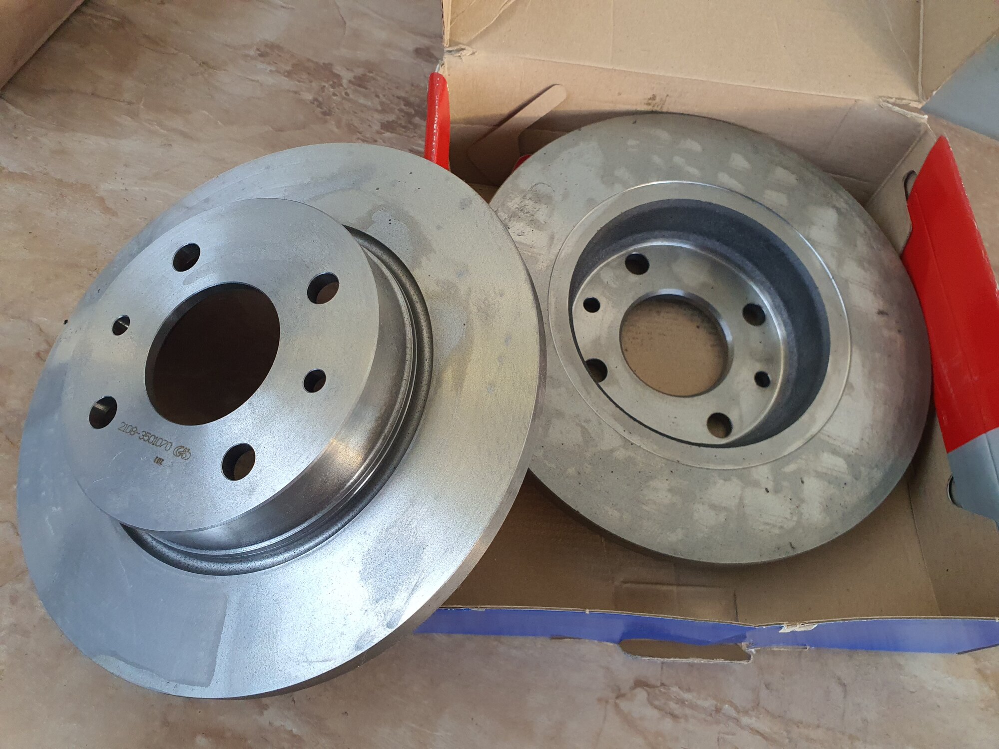 Диски Тормозные Передние Ваз 2109 2108 21099 2114 2115 2113 . Пара 2 Штуки.