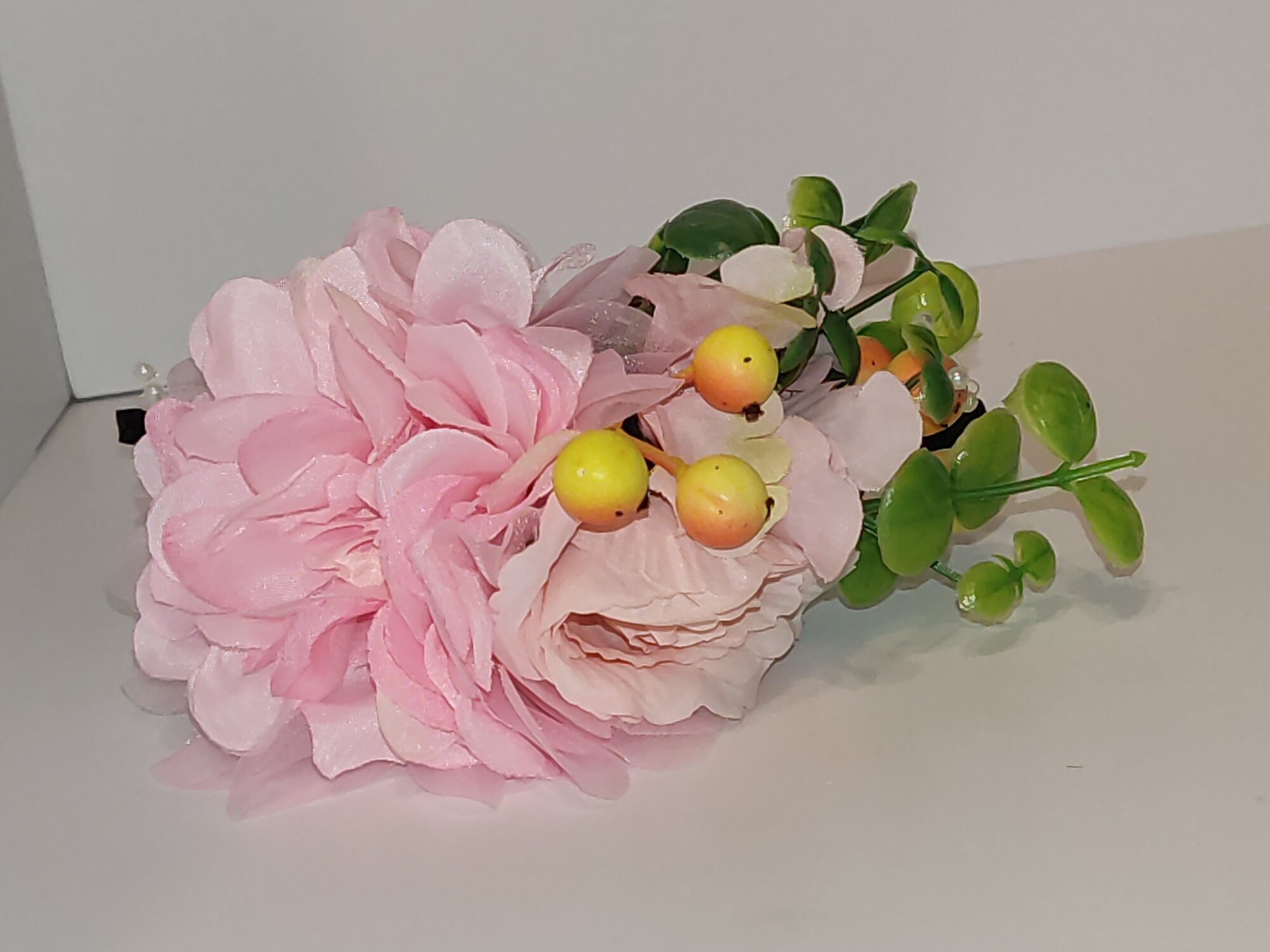 Ободок для волос "Цветы - ягоды", металл, ручной работы, розовый