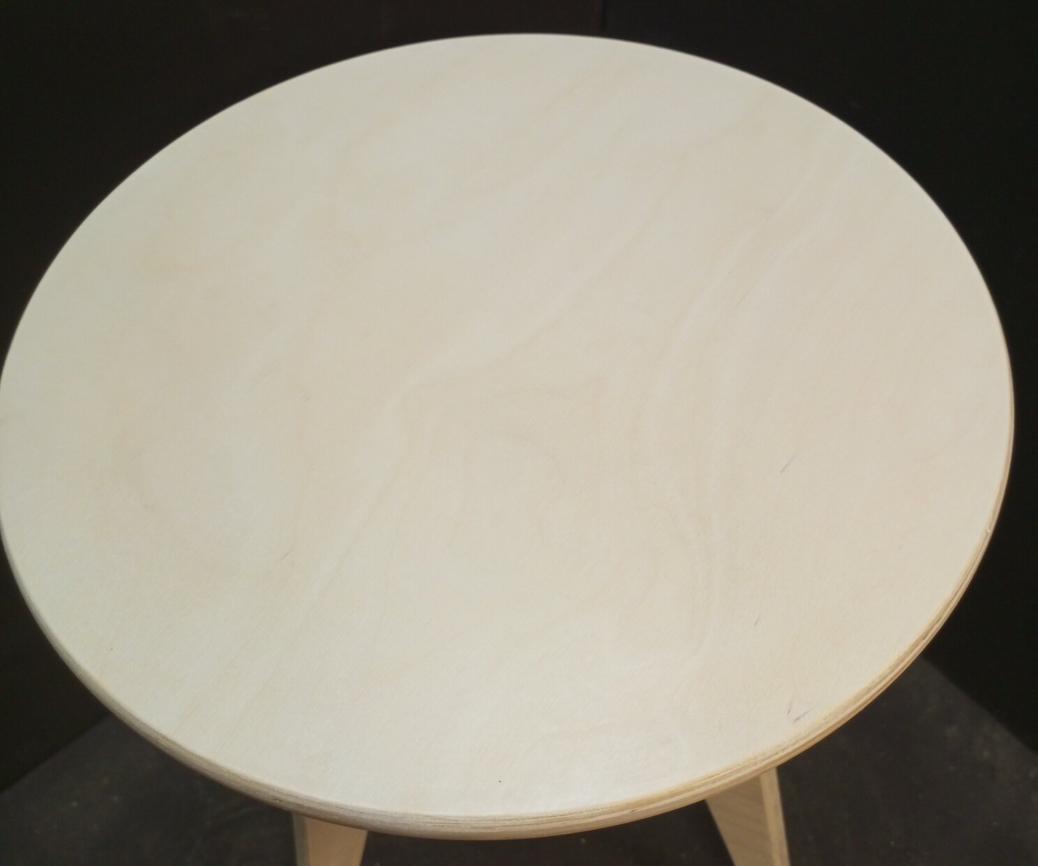 Столешница круглая, диаметр 35см, толщина 15мм , фанера, готова к покраске